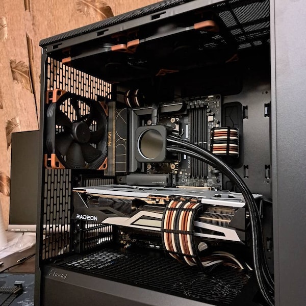 Custmoized Silver Mirrored RGB Gpu Backplate Pc Case Panel Argb Edge ...