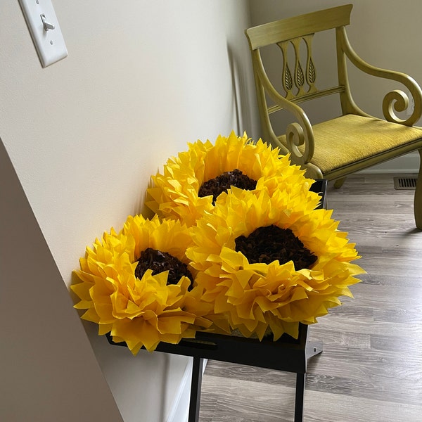 Tissue Paper Sunflower Backdrop for Mother’s Day Brunch, Bridal or Baby ...