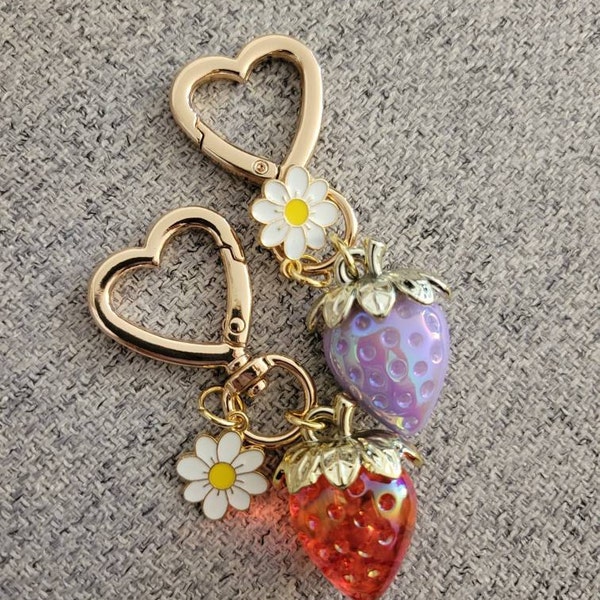 Beautiful Strawberry Heart Flower Keychain, Keychain Accessories ...
