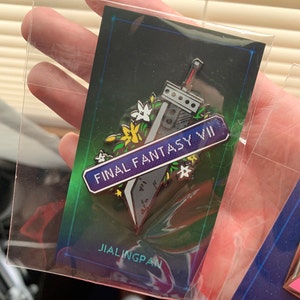 Final Fantasy VII Enamel Pin : FFVII Buster Sword Cloud Aerith Tifa FF7 ...