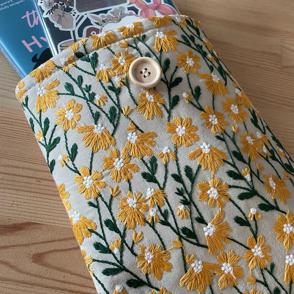Embroidery Daisy Book Sleeve, Flowers Book Cover, Book Purse, Padded ...