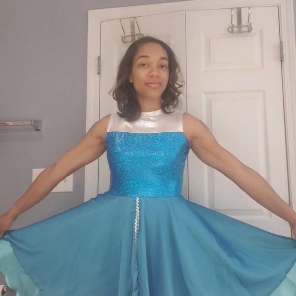 Zoya 2 Sleveless V-neck Leotard/ Turquoise Leotard/ Metallic / Glow ...