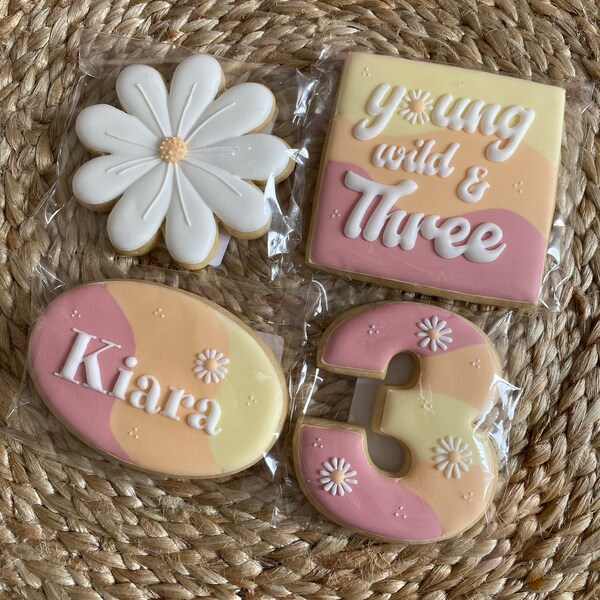 Personalised New Baby Iced Biscuits, Set of 12 Baby Shower Biscuits ...