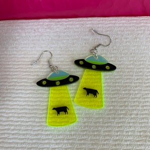 Alien Abduction Dangle Earrings - Etsy
