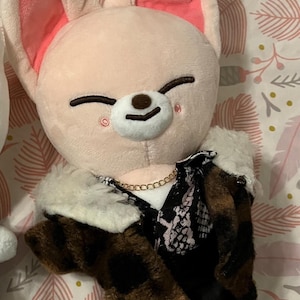 Skzoo Hoodie Set, Stray Kids Plushies, Skzoo Outfits, Skzoo Clothes ...