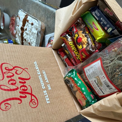 Peruvian Candy Box With Assortments Cookies Chocolates Candies ...