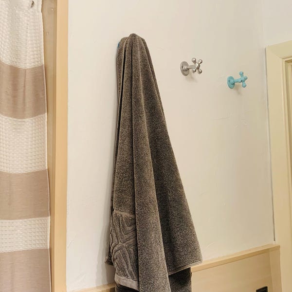 Shabby Chic Wall Hook (19 Colors), Bath Hook, Towel Hook, Cottage Wall ...