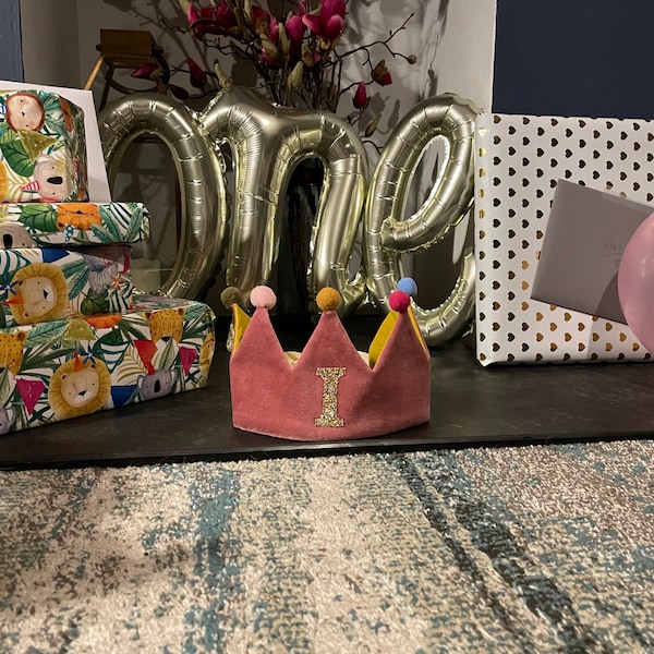 Gold 'one' Script Balloon, First Birthday Balloon, 1st Birthday Party ...