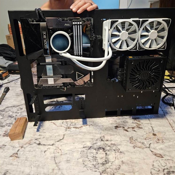 Wall Computer, Computer Wall Mount, Space Case, Open Case, Full ATX ...