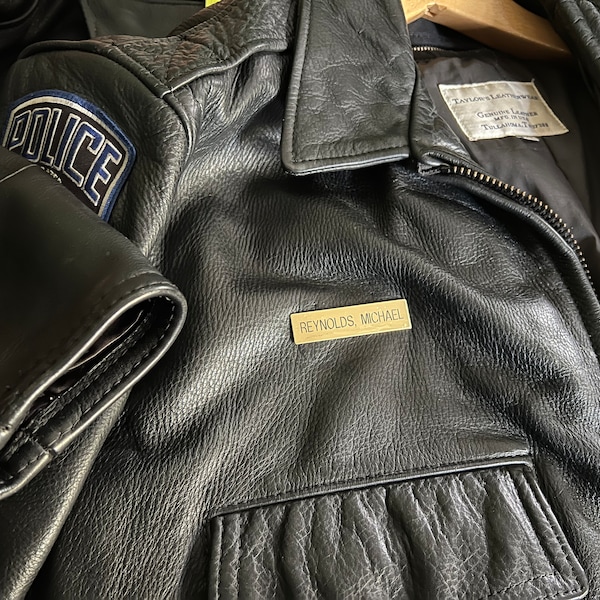 Uniform Name Badge for Work - Pin Name Tag - Military - Police - Fire ...