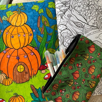 Cosy Frog in a Sweater Cottagecore Wildlife Reptiles Wooden Pin Gift ...