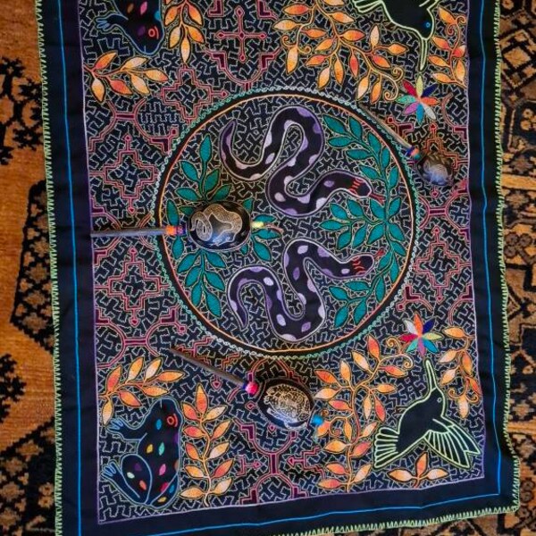 Snakes, Chakruna & Kené Pattern Shipibo Embroidery Altar Cloth Hand-dyed Made by Shipibo Women ...