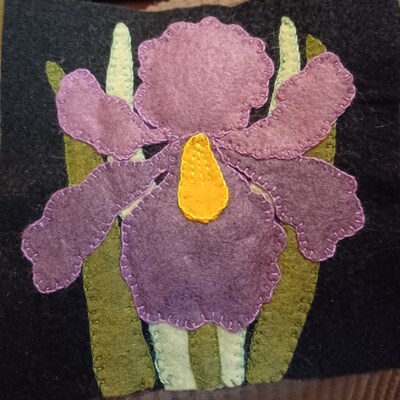 Wool Applique PATTERN &or KIT wild Geraniums 6x6 Block 1 of 24 in four ...