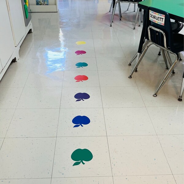 Classroom Line up Dots / Paw Prints / Classroom Decor / Floor Dot ...