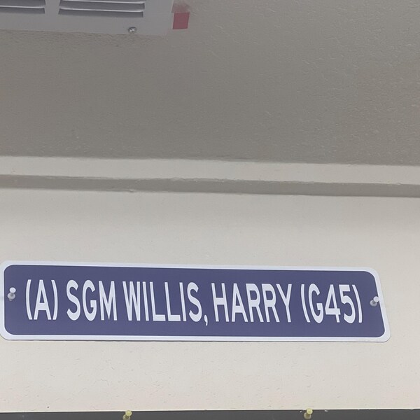 Hummer H2 Suv, GM Hummer H2 Suv Gift, Hummer H2 Suv Sign, Large SUV, 4 ...