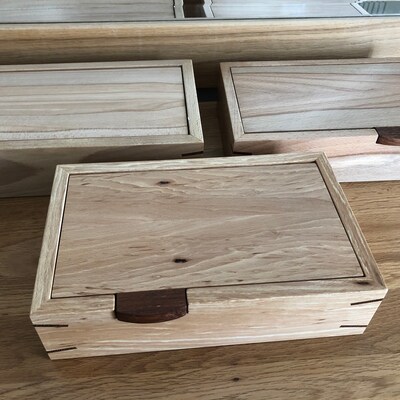 Oak Memory Keepsake Box. Handmade Oak Jewellery Chest With Dovetail ...