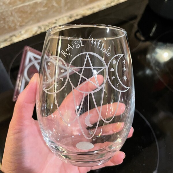 Etch Mr and Mrs With Wedding Date and State Etched Glasses for Bride ...