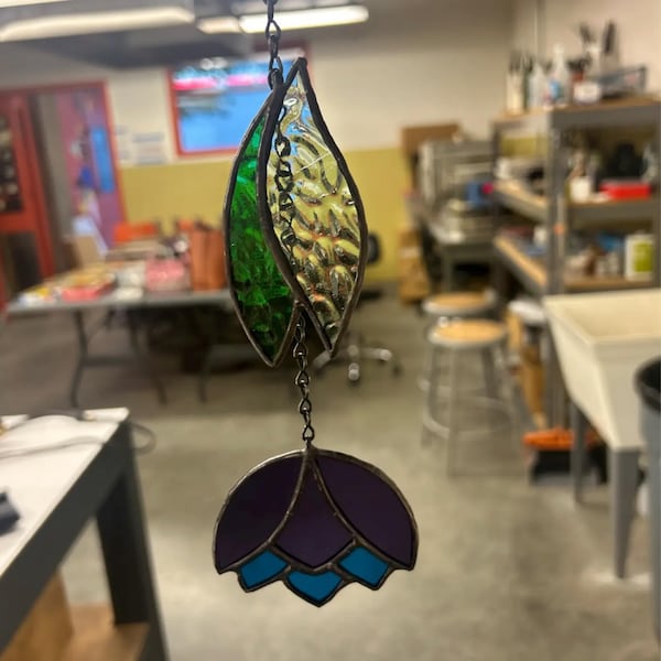 Flower Drop Suncatcher Stained Glass Pattern: Botanical Design (PDF ...