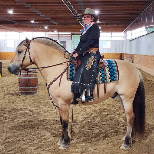 Hand Carved Leather Notebook Padfolio / Custom Leather Notebook - Etsy