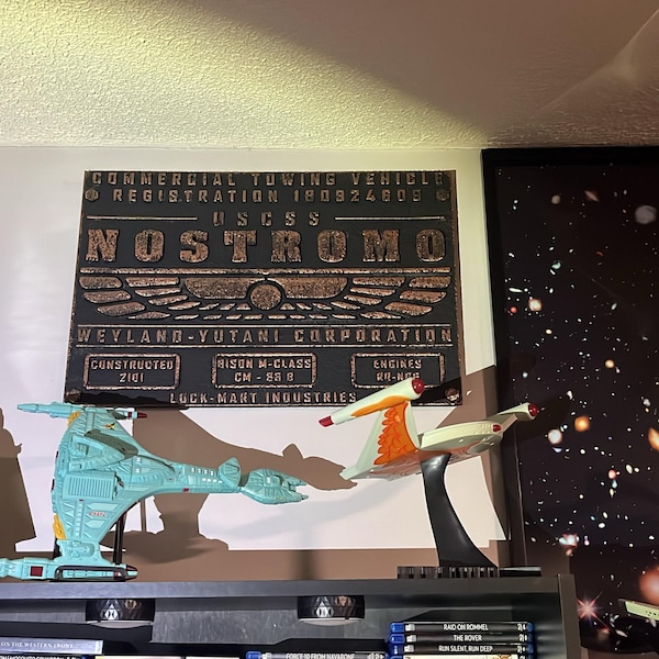 Alien Xenomorph Movie Gift. Weyland Yutani 3D Printed Sign. - Etsy