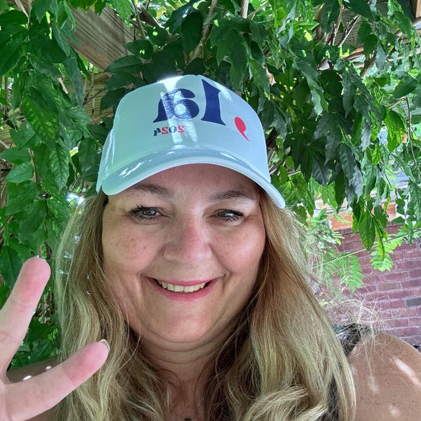 COMMA-LA Kamala Harris 2024 Trucker Hat Raising Money for VOLUNTEERS - Etsy