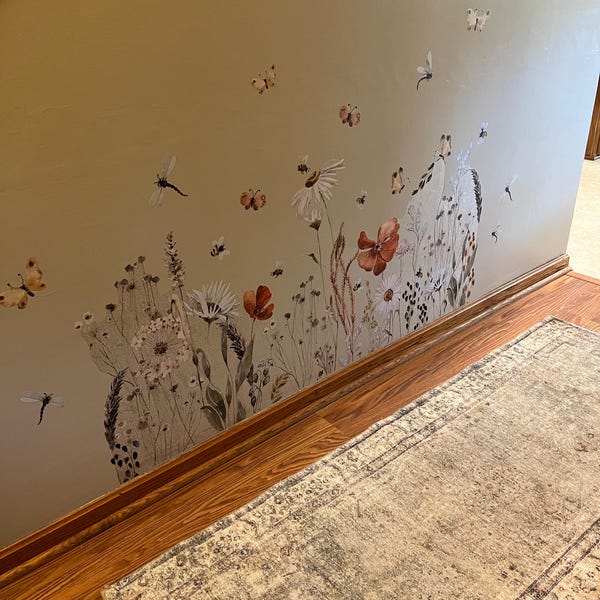 Wild Flower Wall Decal Border - Easy to Apply Peel and Stick Meadow ...
