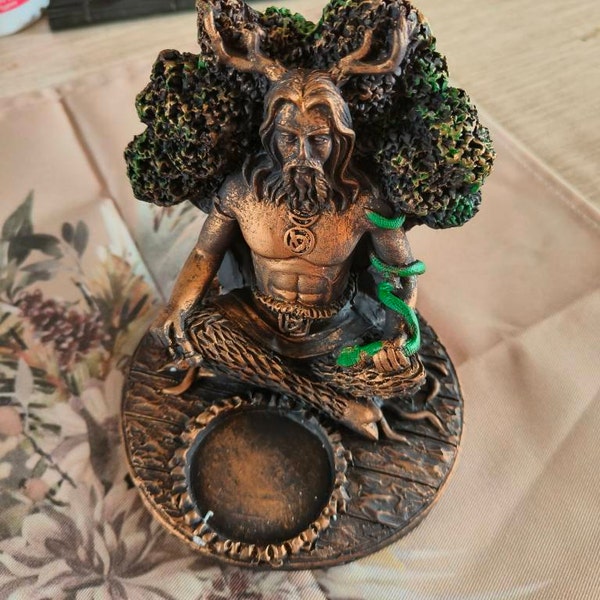 Replica KAWS the Promise Figures Decorative KAWS Statue Bearbrick Style ...