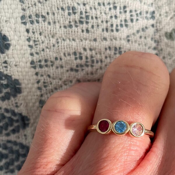 14K Gold Mothers Ring 2,3, 4 Stone, Birthstone Rings, Personalized ...