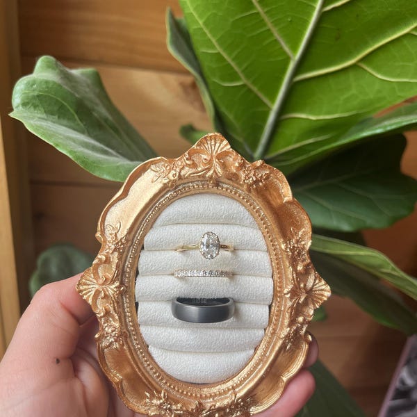 Elegant Ring Holder Roman Column Style Gypsum Ring Stand Jewelry ...