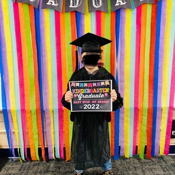 KINDERGARTEN GRADUATION Sign, Kindergarten Graduate,last Day of ...