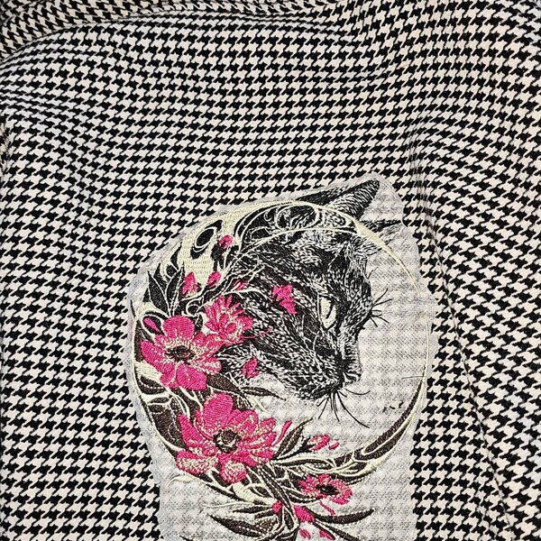 Bat Embroidery Design File,vampire,bats,minimal Design,spooky Design ...