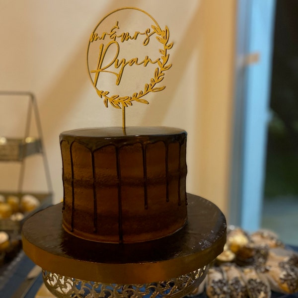 Round Floral Wedding Cake Topper Custom Cake Topper Personalized Name ...