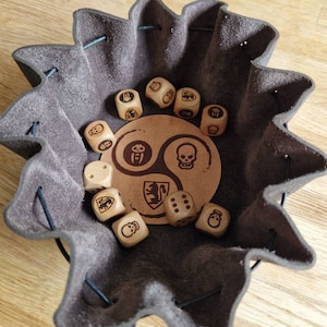 Dice Holder and Dice Roller Scroll in Wood and Leather for Role Play ...