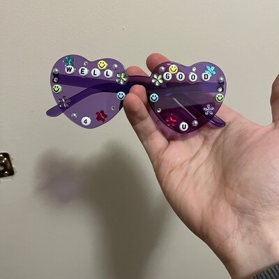 Sour / Guts Tour Inspired Sunglasses - Etsy