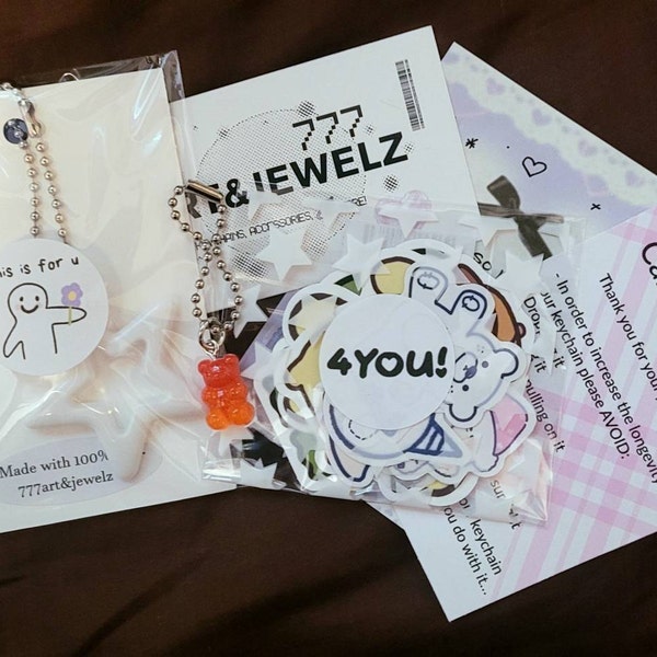 Mini Snack Keychains, Strawberry Peach, Puppy Pastel Charm, Japanese ...