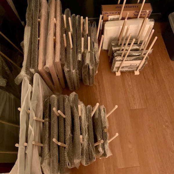 Adjustable Art Storage Rack for Framed Art, Picture Frame, Canvas ...