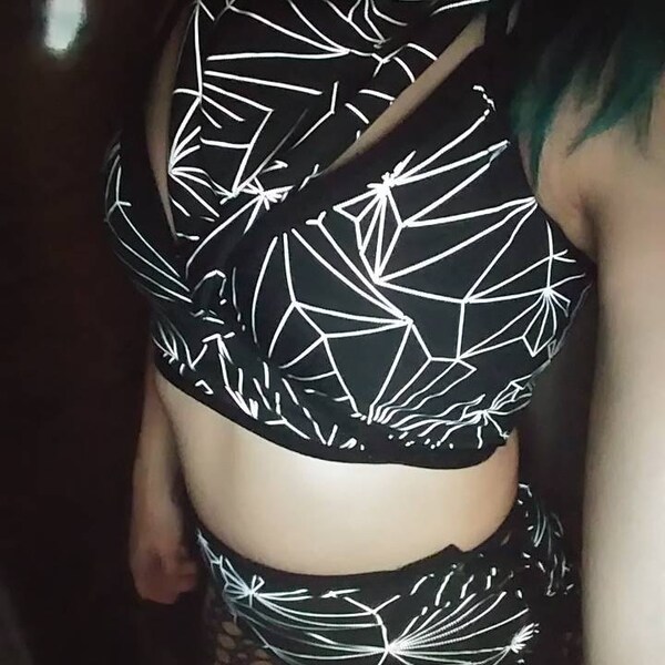 REFRACTION | REFLECTIVE | Lila Top, Women's Festival Top, Rave Top - Etsy