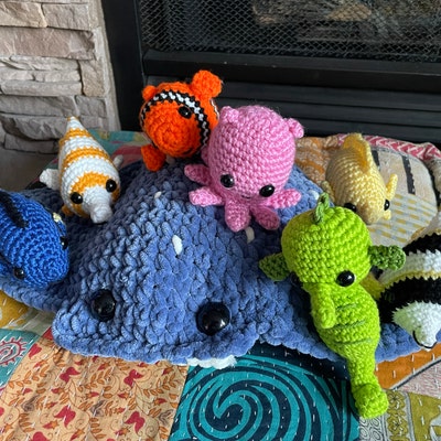 PATTERN PACK Mega Ray and 7 Sea Friends Patterns Ray, Angelfish, Blue ...