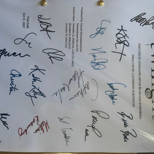 Twilight Film Movie Script Screenplay With Signatures, Autographs ...