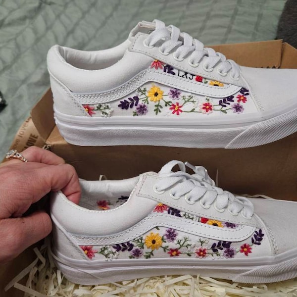 Bridal Flowers Embroidered Vans Wedding, Custom Vans Embroidered ...