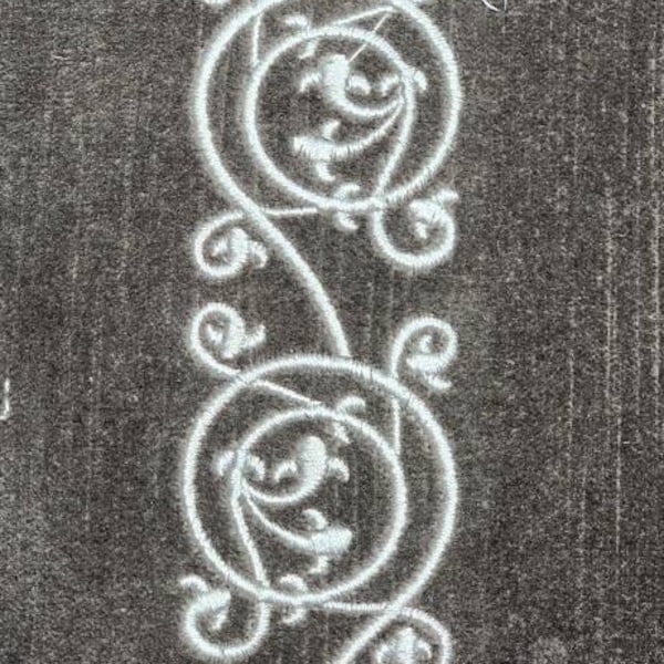 Medieval Scroll Border - Machine Embroidery Historical Designs Set for ...