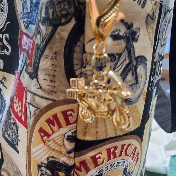 Initial Letter Screw Lock Clasp Alphabet Letters Carabiner Gold Lock ...