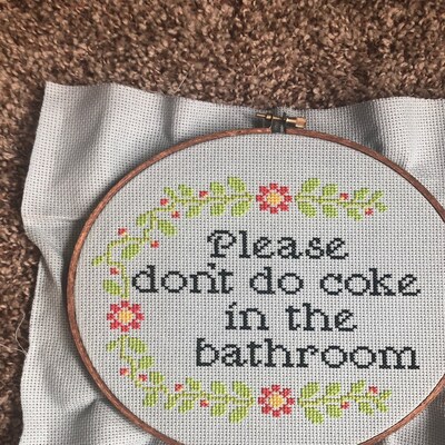 Funny Cross Stitch Pattern, Don't Do Coke in the Bathroom Crossstitch ...