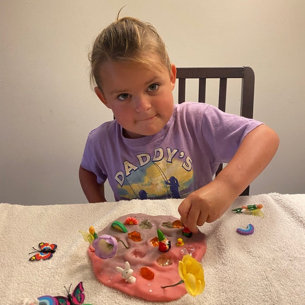 Bumble Bee Play Dough Kit, Play Dough Kit, Playdoh Kit, Sensory Kit ...