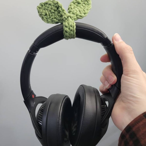 Crochet Sprout Leaf Headphones Accessory / Bookmark Plant - Etsy