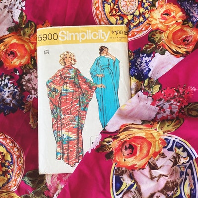 Chinook White Buffalo Wool Cowichan Sweater With Hood Knitting Pattern ...