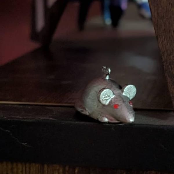 Lirael’s Clockwork Emergency Mouse - Etsy