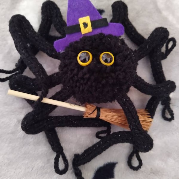 Elmo & Cookie Monster Spider Fan Art Knitted Sesame Street Cutey Crawly ...
