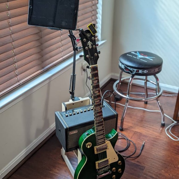 Double Decker Ukulele + Guitar Stand, Customisable for Two / 2 Ukes ...