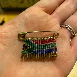 Great Britain Beaded Flag Pin UK Flag British Flag Pin Handmade Pin ...